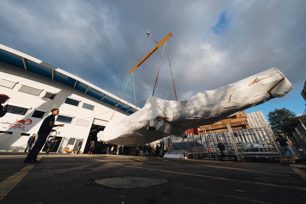 Big milestone delivered... together! - Alinghi Red Bull Racing