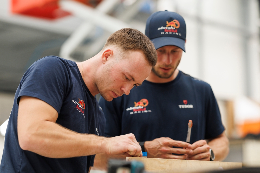 Shore & tech pathway provides on-the-job training for young sailors ...